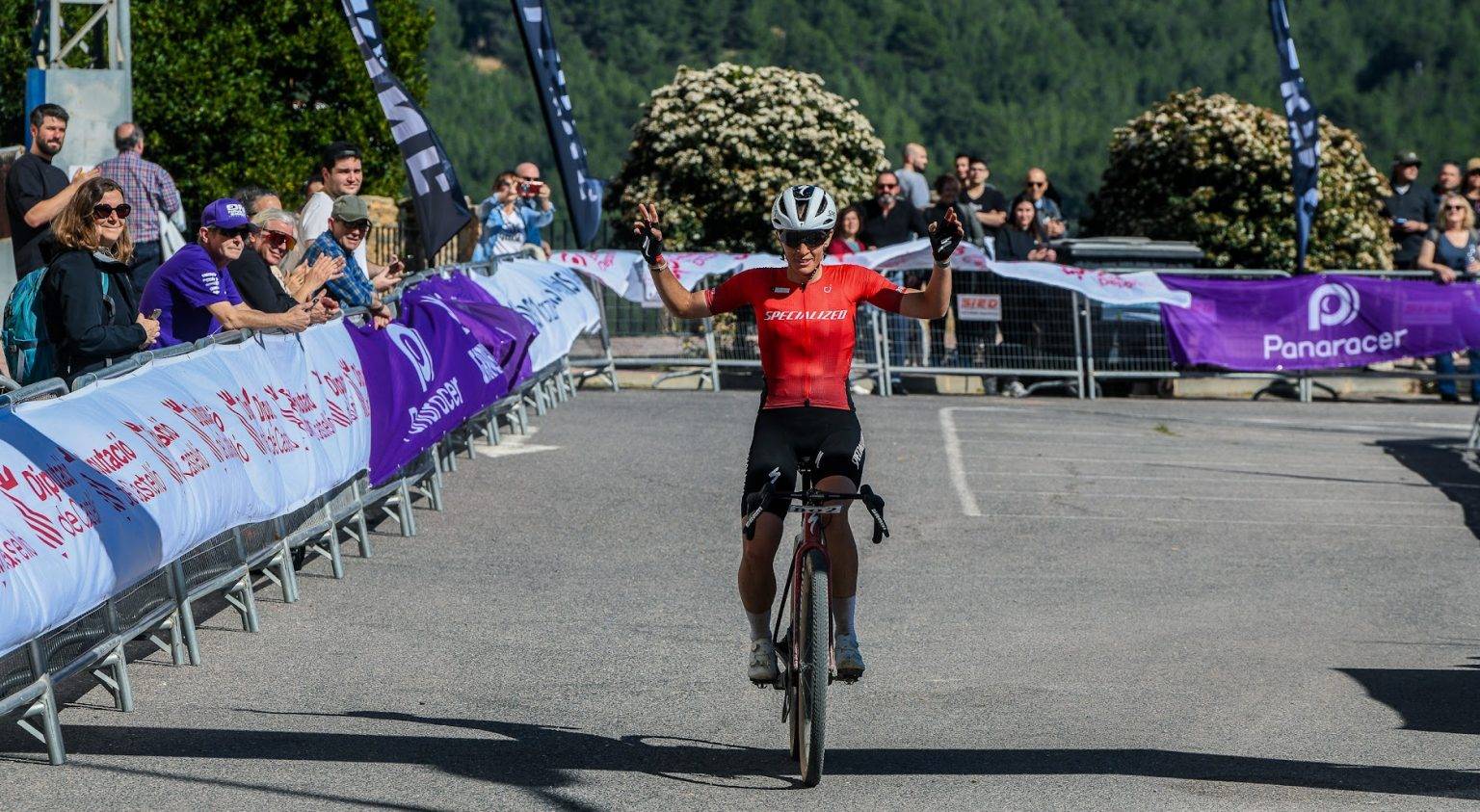 Villafane and Bardet claim victory at 2026 Orbea Castellón Gravel Race ...